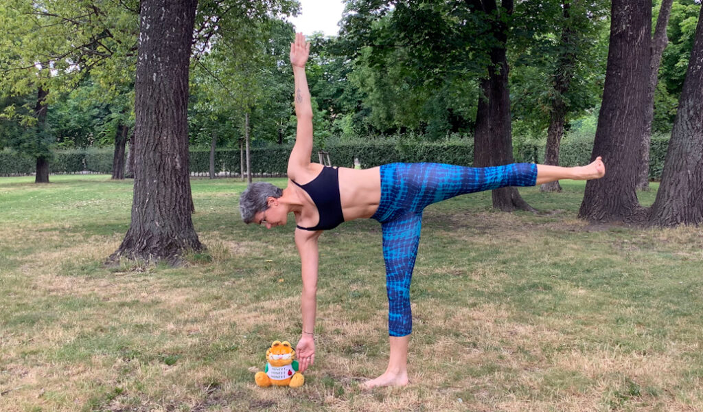 Yoga im Park – Balanceakt mit Körpermitte – yoga irene
